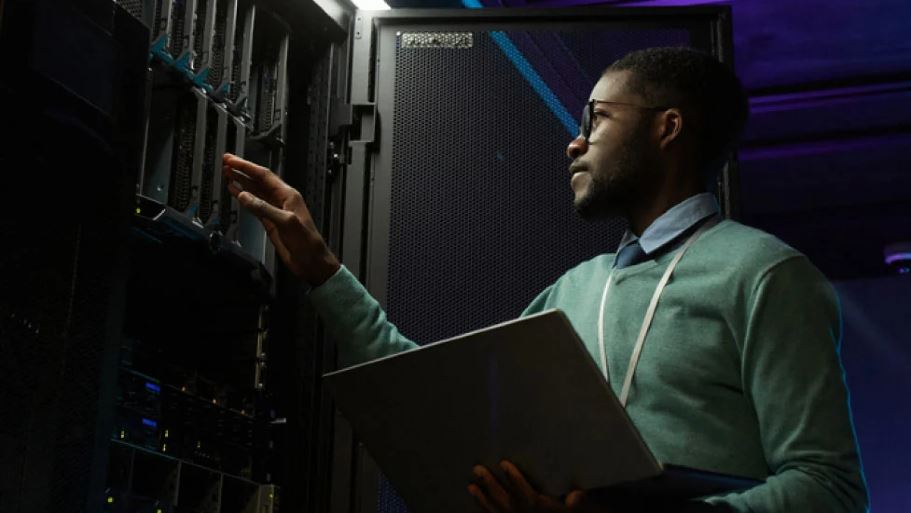 ReeVo acquisisce Itnet per rafforzarsi su cloud e cybersecurity