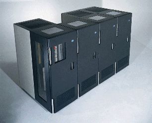 IBM zEnterprise 114, ecco il mainframe economico