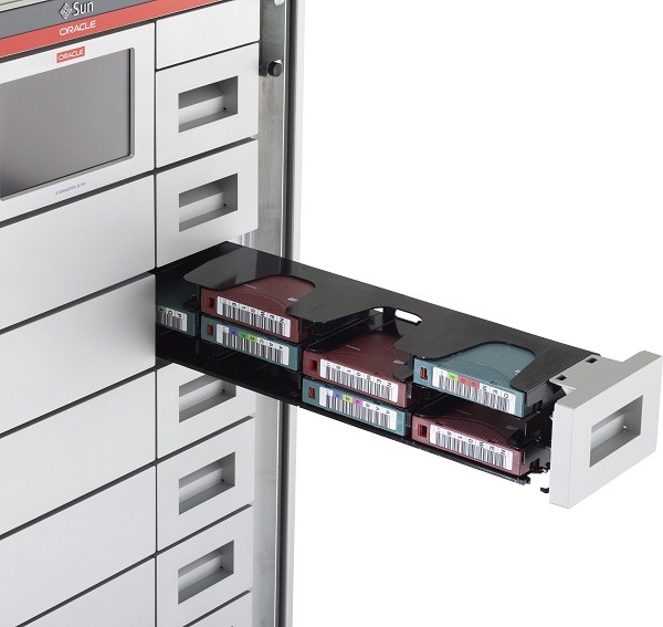 StorageTek SL150 di Oracle, scalabilità su nastro
